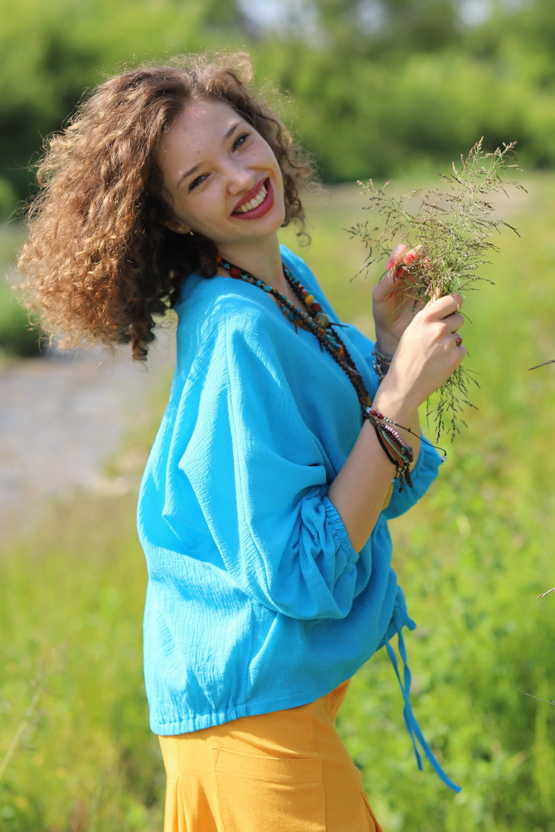 Bluze de Damă - Modele Elegante și Casual | Joa.ro