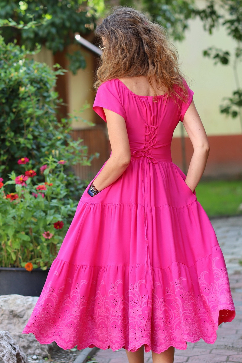 Rochii Elegante pentru Orice Ocazie - Colecție Nouă